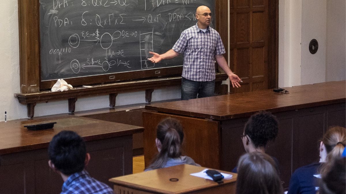 Nakhleh recognized with award for superior teaching | Computer Science | Rice University